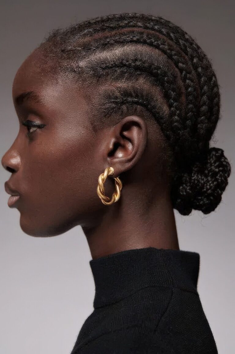 30 Easy Low Bun Hairstyles For Quick Elegance - Cafe Makeup