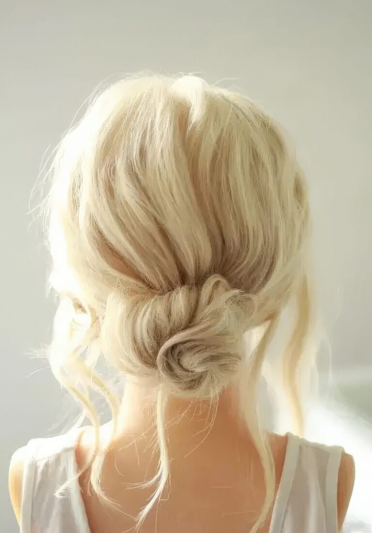 30 Easy Low Bun Hairstyles For Quick Elegance - Cafe Makeup